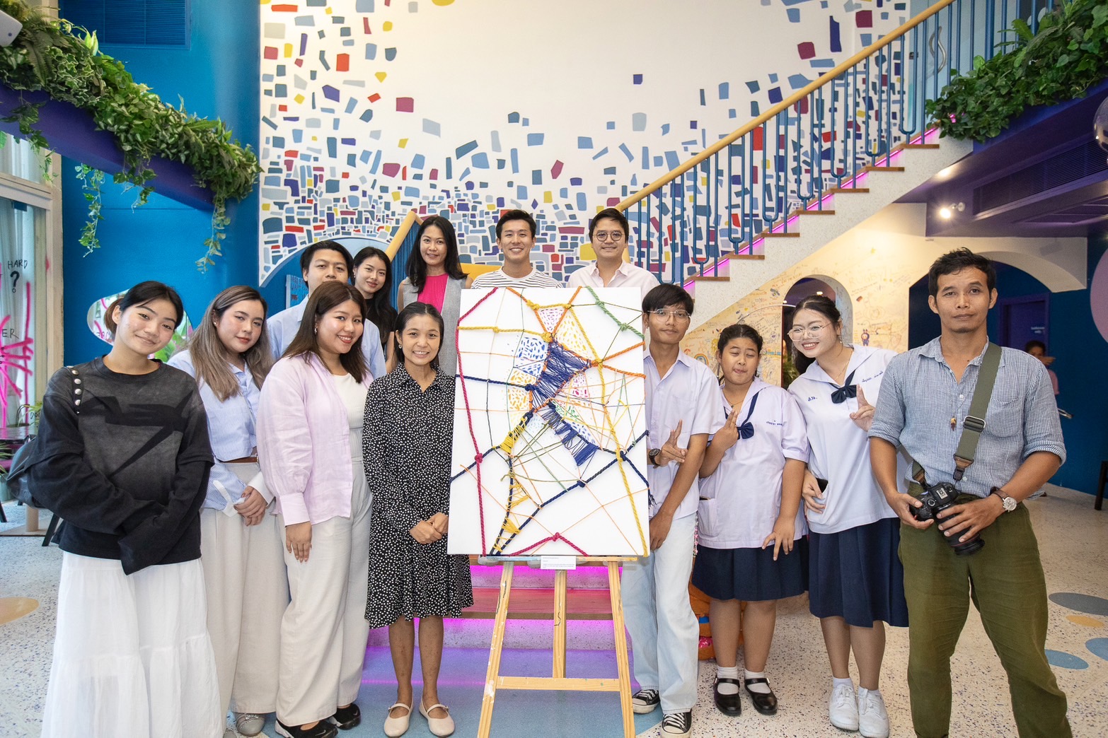 'Socialgiver' จับมือ 'มูลนิธิพู่กัน' จัดนิทรรศการศิลปะระดมทุนเพื่อเสริมพลังเด็กเปราะบาง - ศูนย์ ...